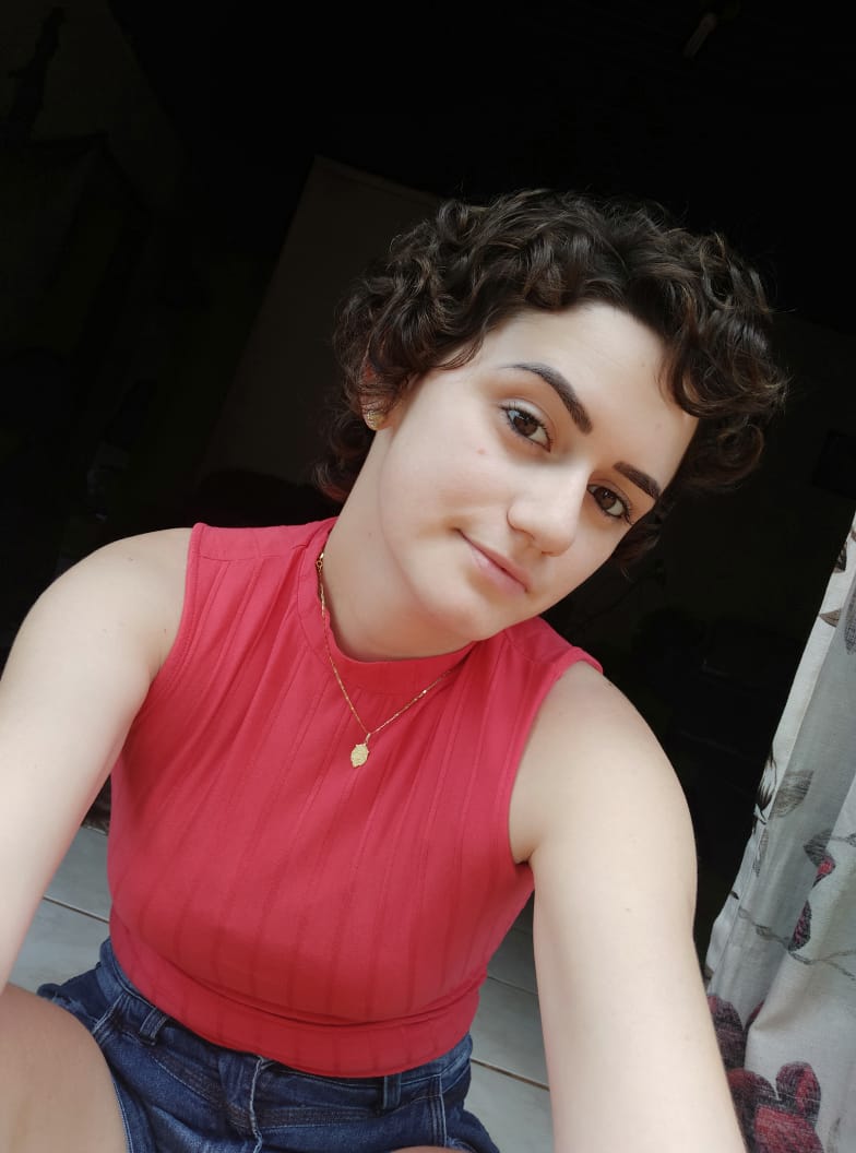 Outubro Rosa: Conheça a história de Kalinka - O Pioneiro