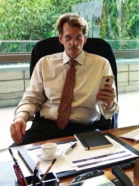 FUTILIDADE - Conheça a história dos famosos estúdios Herbert Richers ...